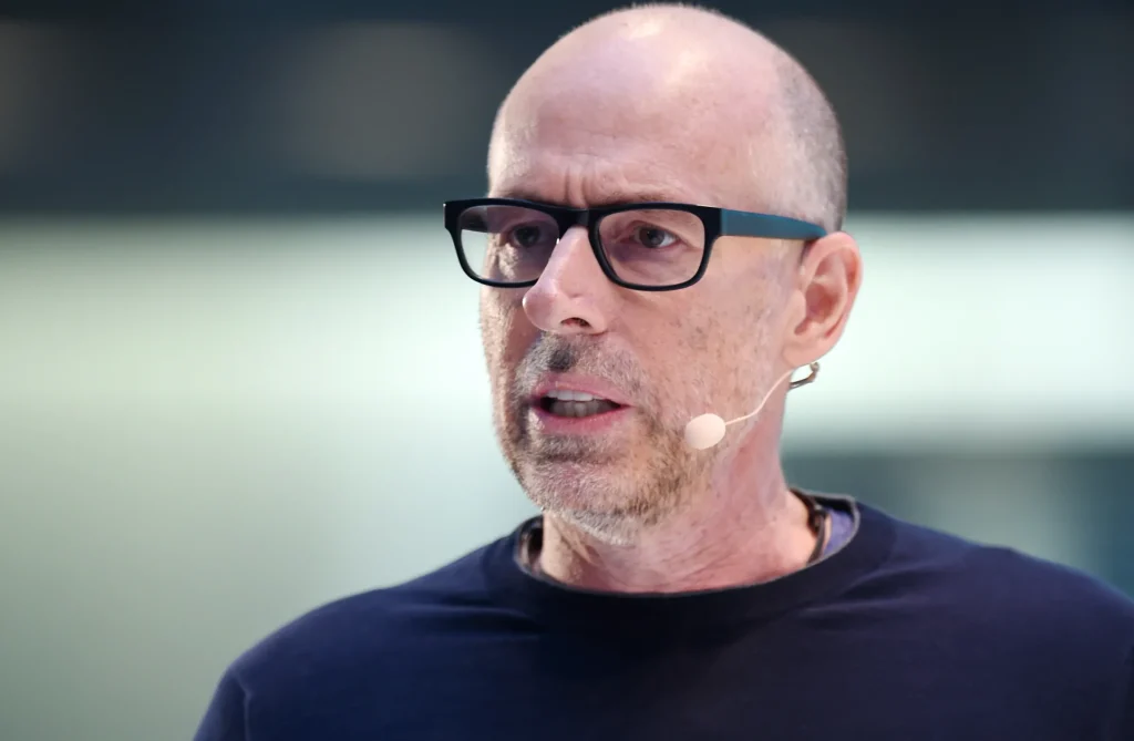 Scott Galloway Net Worth: Surprising Figures Revealed - Social Media ...