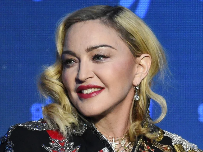 Madonna Age How Old Is The Queen Of Pop In 2024 Social Media Girls