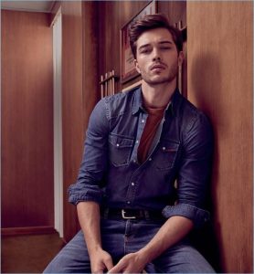 Francisco Lachowski Young: The Rise of a Global Supermodel - Social ...