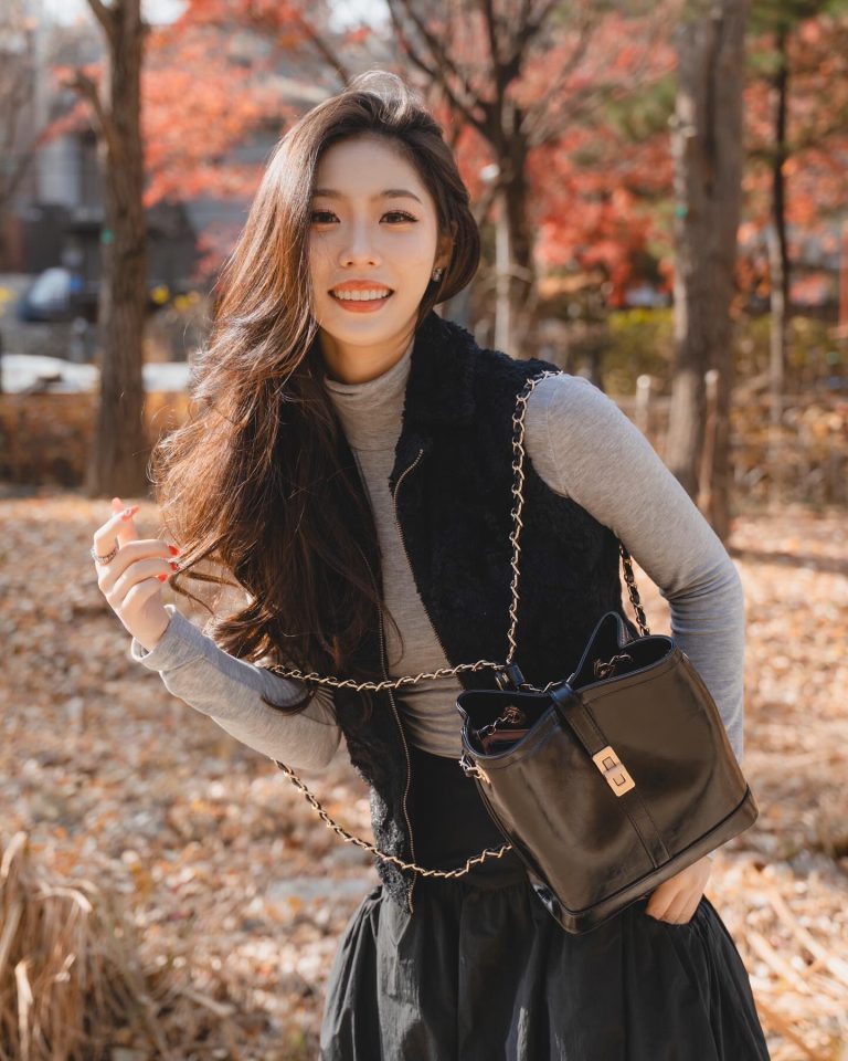 Amy Flamy Age & Bio: Everything to Know About the Viral Star